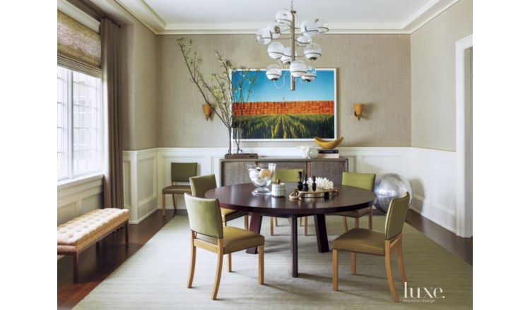 Contemporary Greige Dining Room with Linen Wallpaper | Luxe Interiors ...